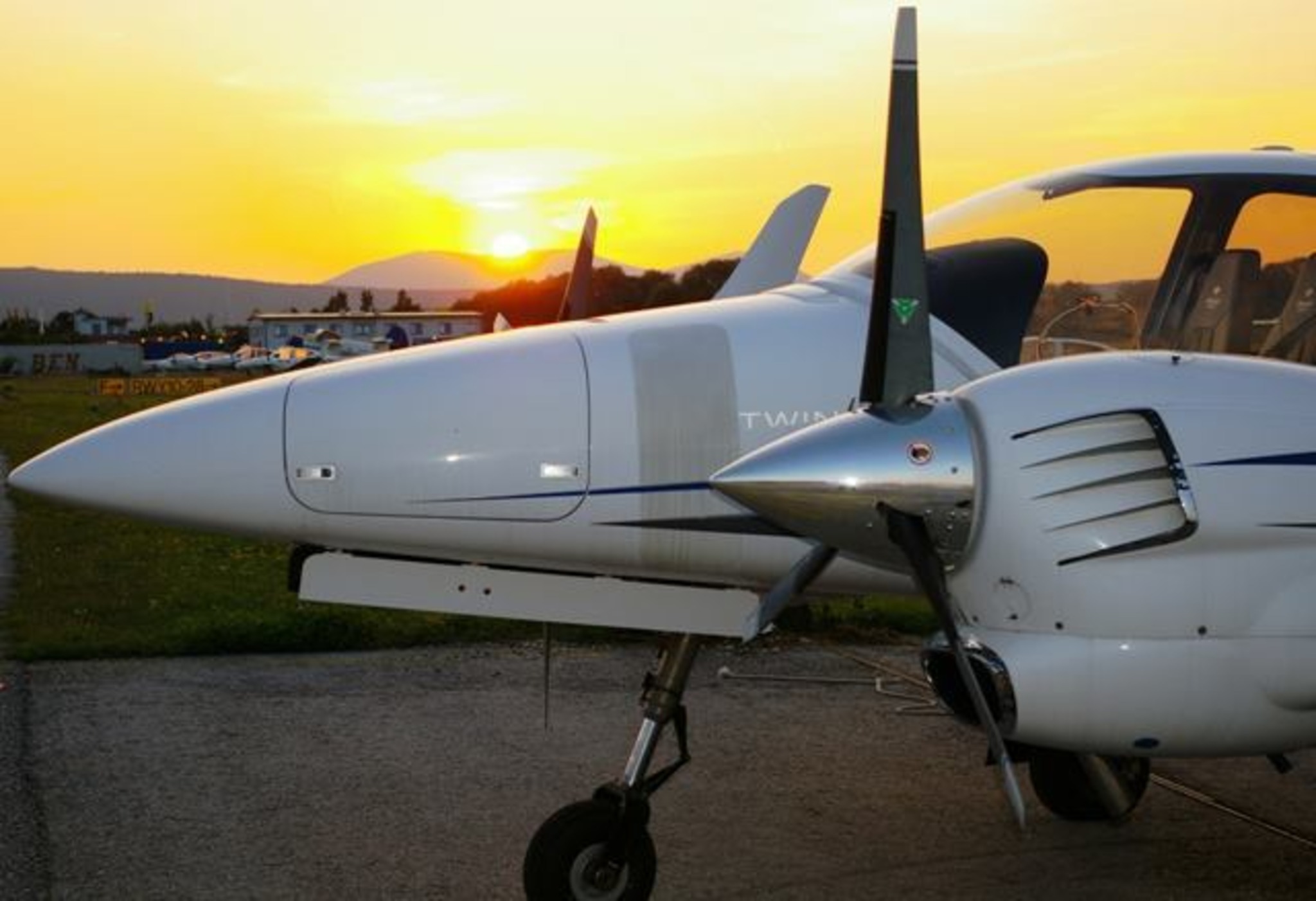 4. Wiener Neustädter Diamond SFCA Flugplatzlauf - Neunkirchen