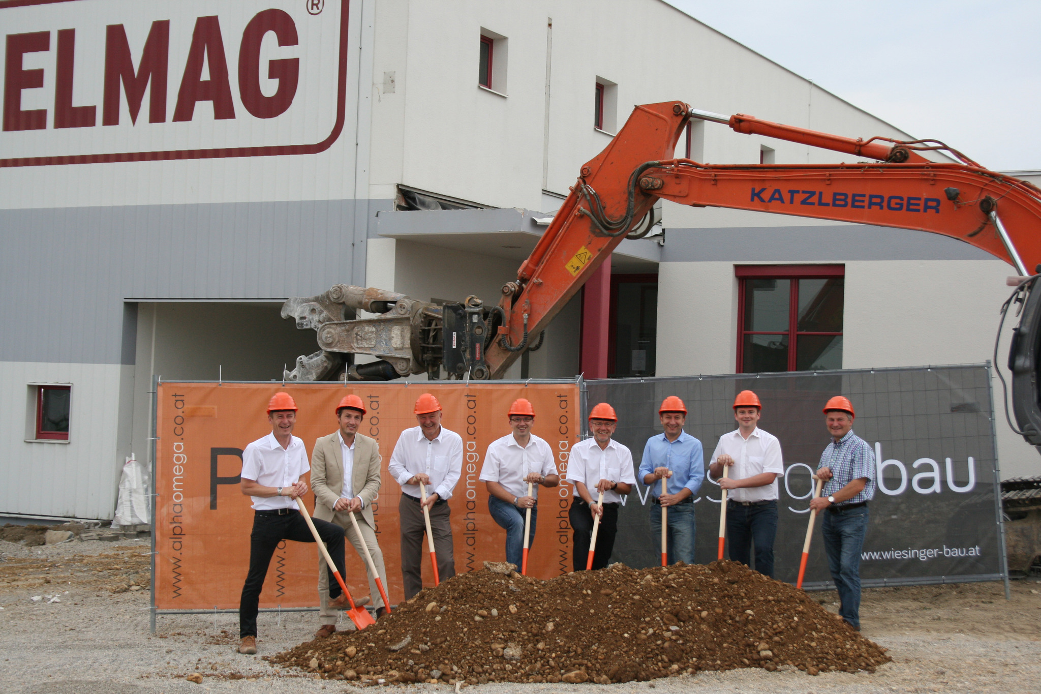 ELMAG stockt auf - Ried