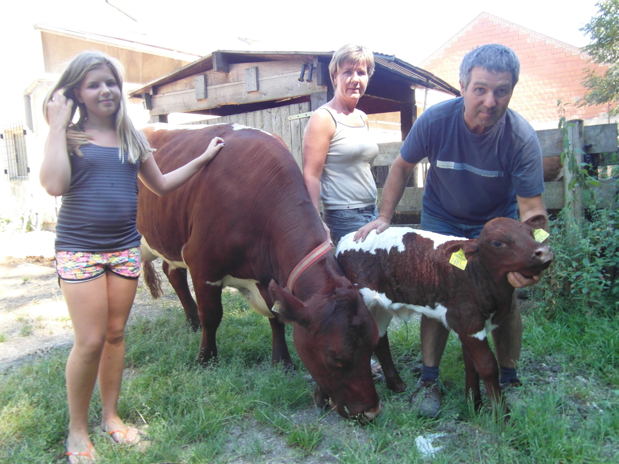 Babywunder: Kalb Rita rettet die Rasse - Baden