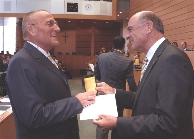 Notar i. R. Dr. Erhard Perl verstorben - Mödling