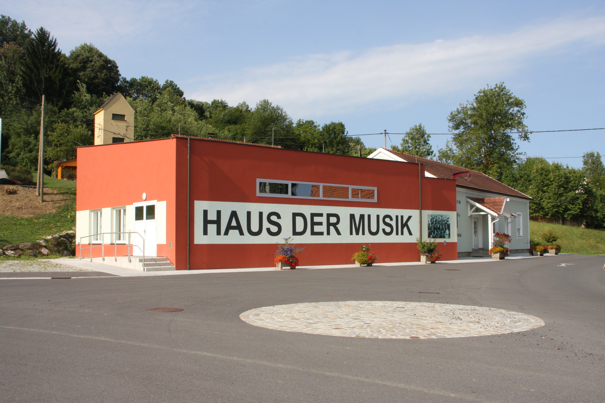 Unterricht und Probe im neuen Haus der Musik - Graz-Umgebung
