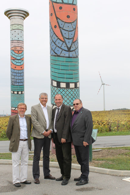 Renovierte Säulen-Kunst in Gänserndorf - Gänserndorf