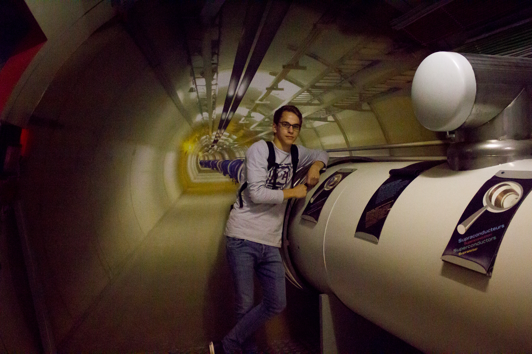 HTL Wels besucht größten Teilchenbeschleuniger der Welt - Wels & Wels Land