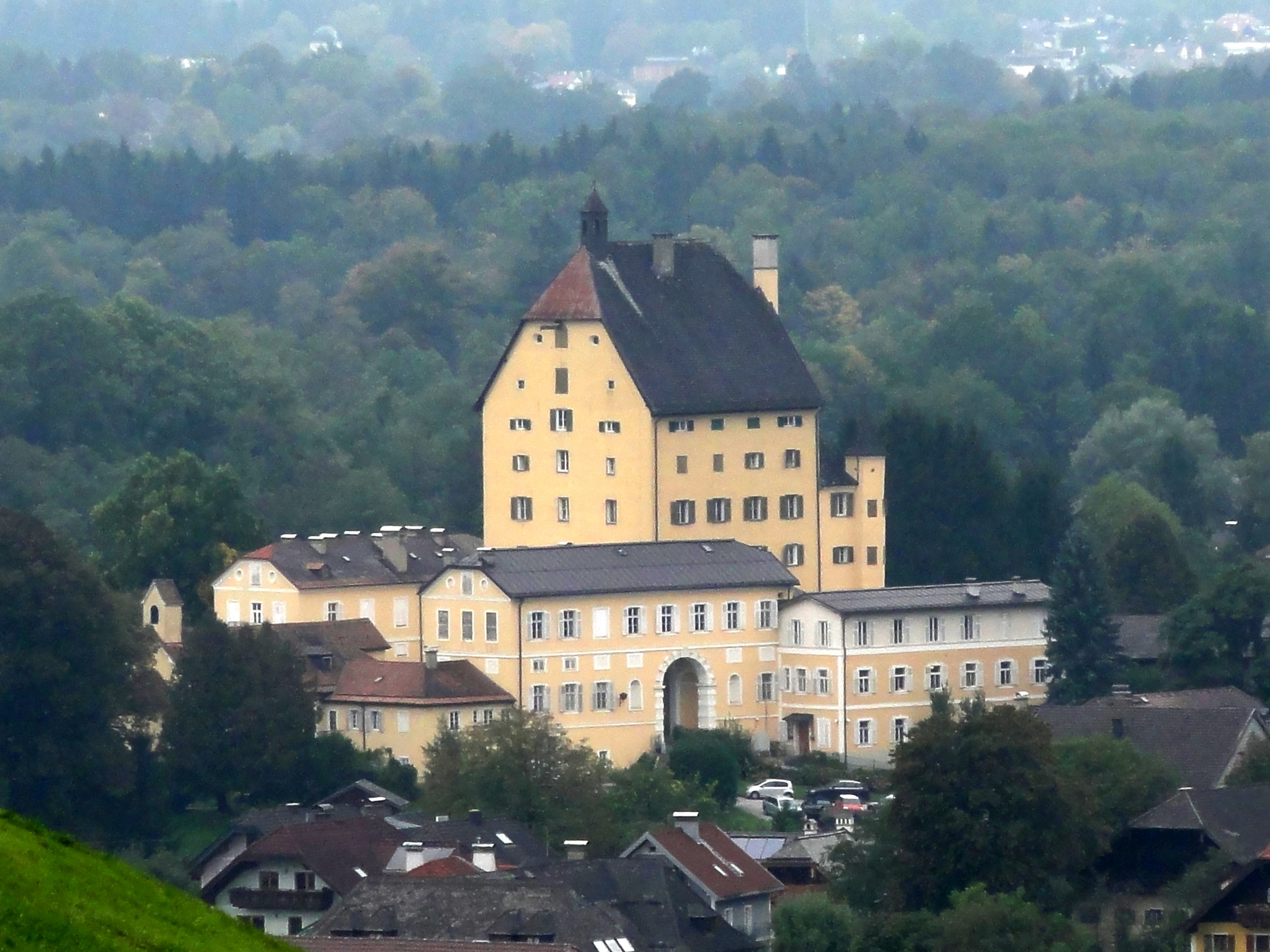 Schloss Goldenstein in Elsbethen - Flachgau