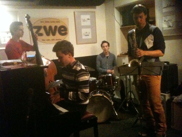 Heute @ ZWE KUG meets Kons.Wien Tobias Pustelnik sax Mathyas Geyer ...