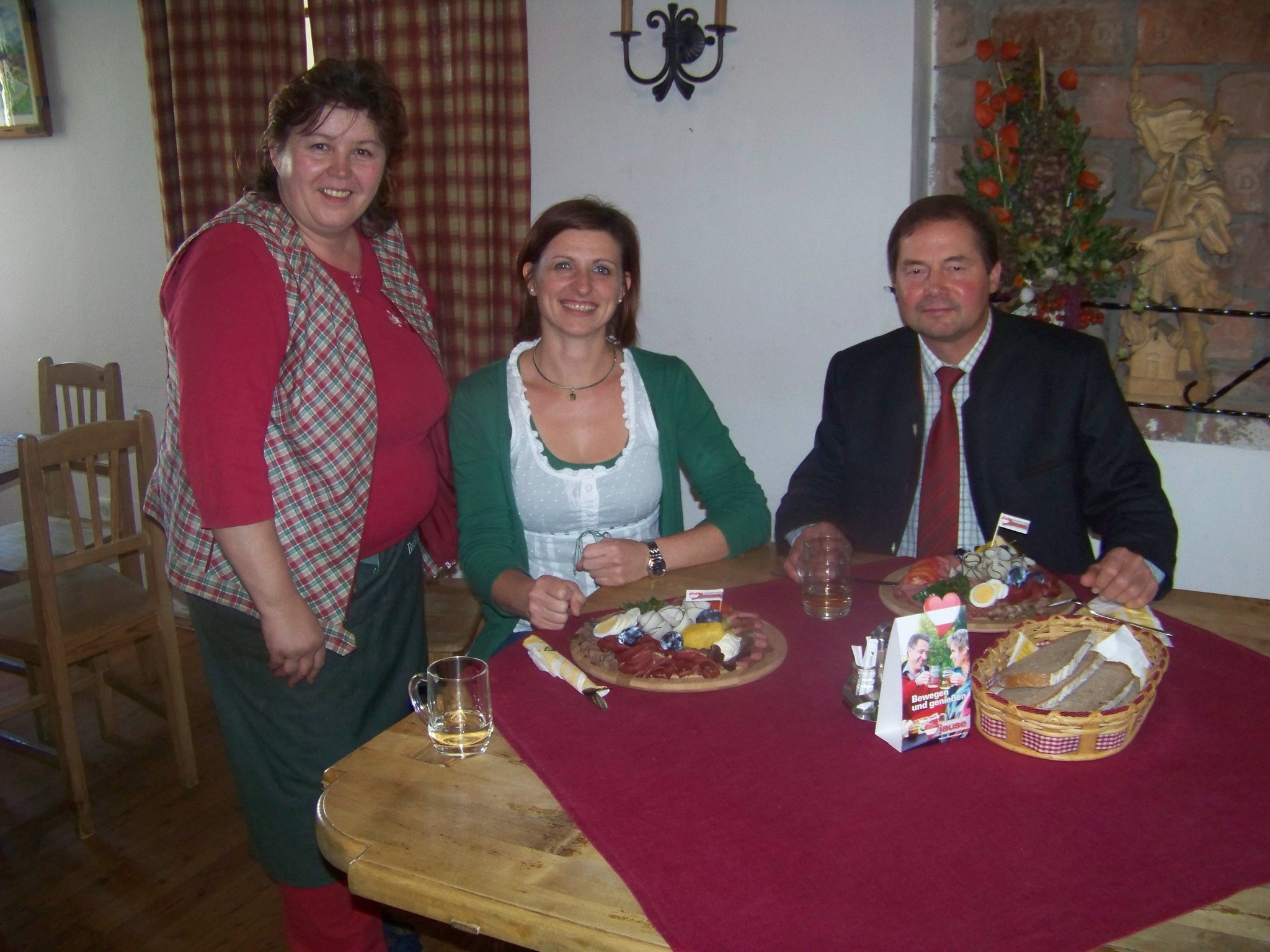 Bewegen und Bauernjause genießen im Bezirk Wr. Neustadt - Wiener Neustadt