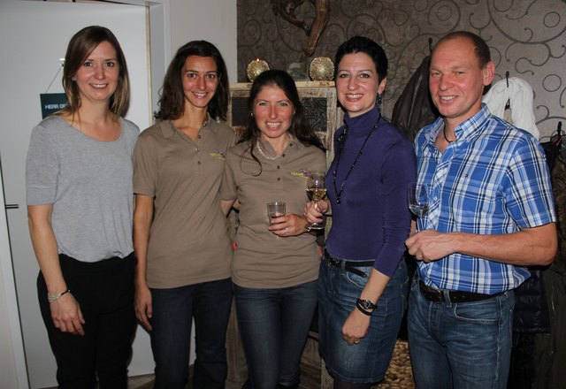 Therapiezentrum feierte Neueröffnung - Hall-Rum