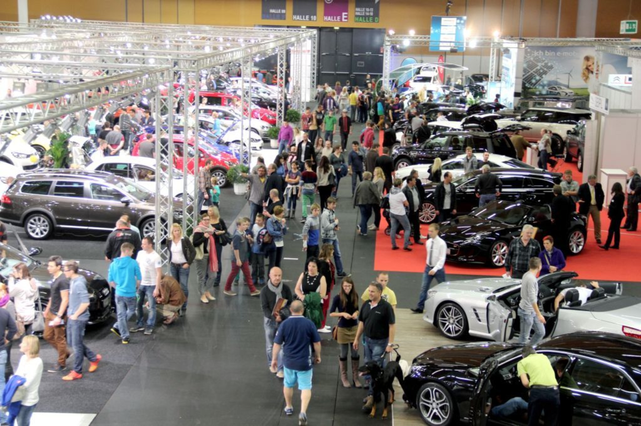 Österreichs attraktivste Automesse begeisterte die Besucher - Wels ...