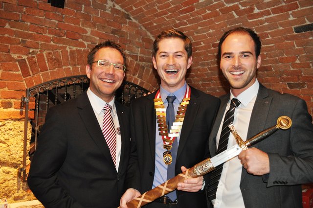 Round Table 48: ein neues Mitglied unter dem Schwert - Amstetten