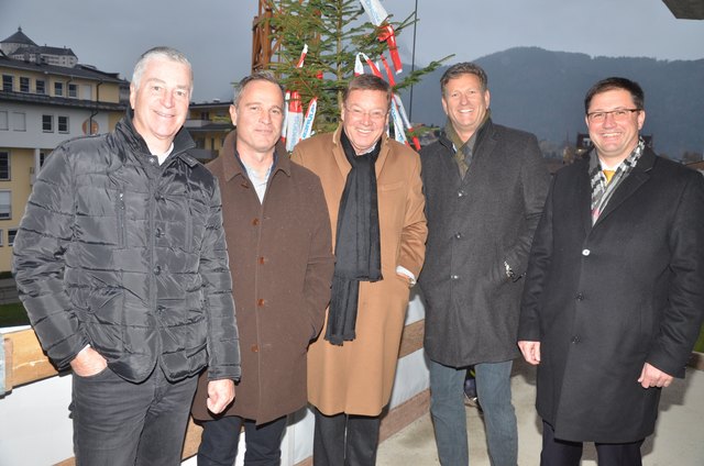 Zwei Firstfeiern auf einen Streich - Kufstein