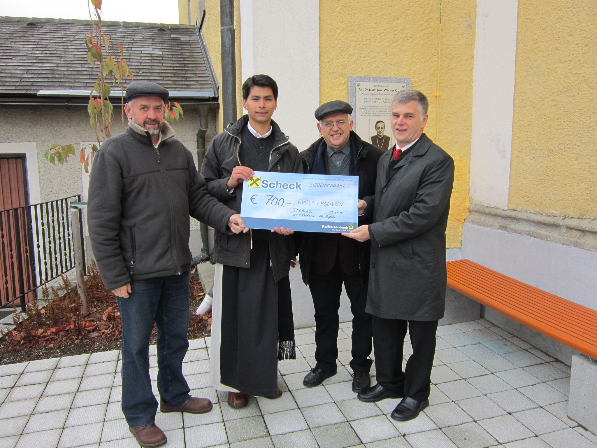 Spende an P. Justin übergeben - Rohrbach