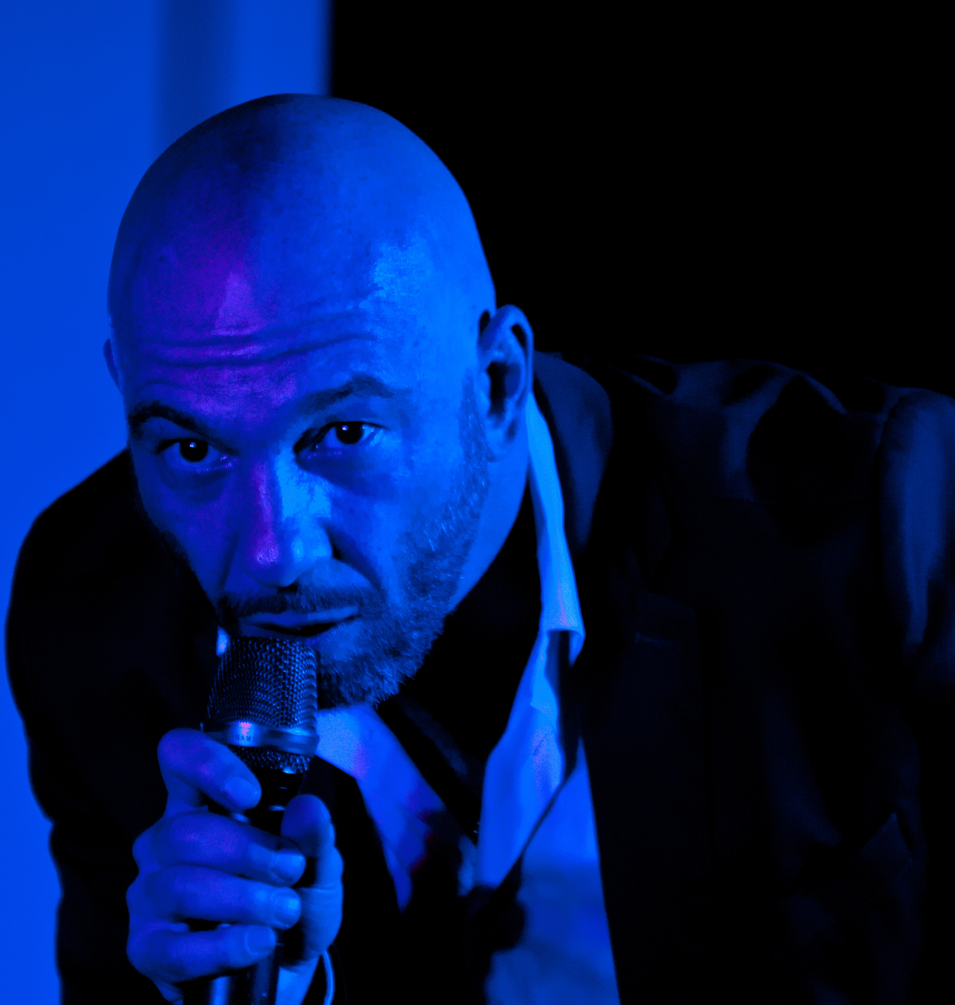 Segafredo: Roman Gregory singt Dean Martin auf Wienerisch - Steyr ...