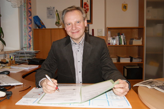 Kerns Kern-Themen: Schule und neues Gemeindezentrum - Steyr & Steyr Land