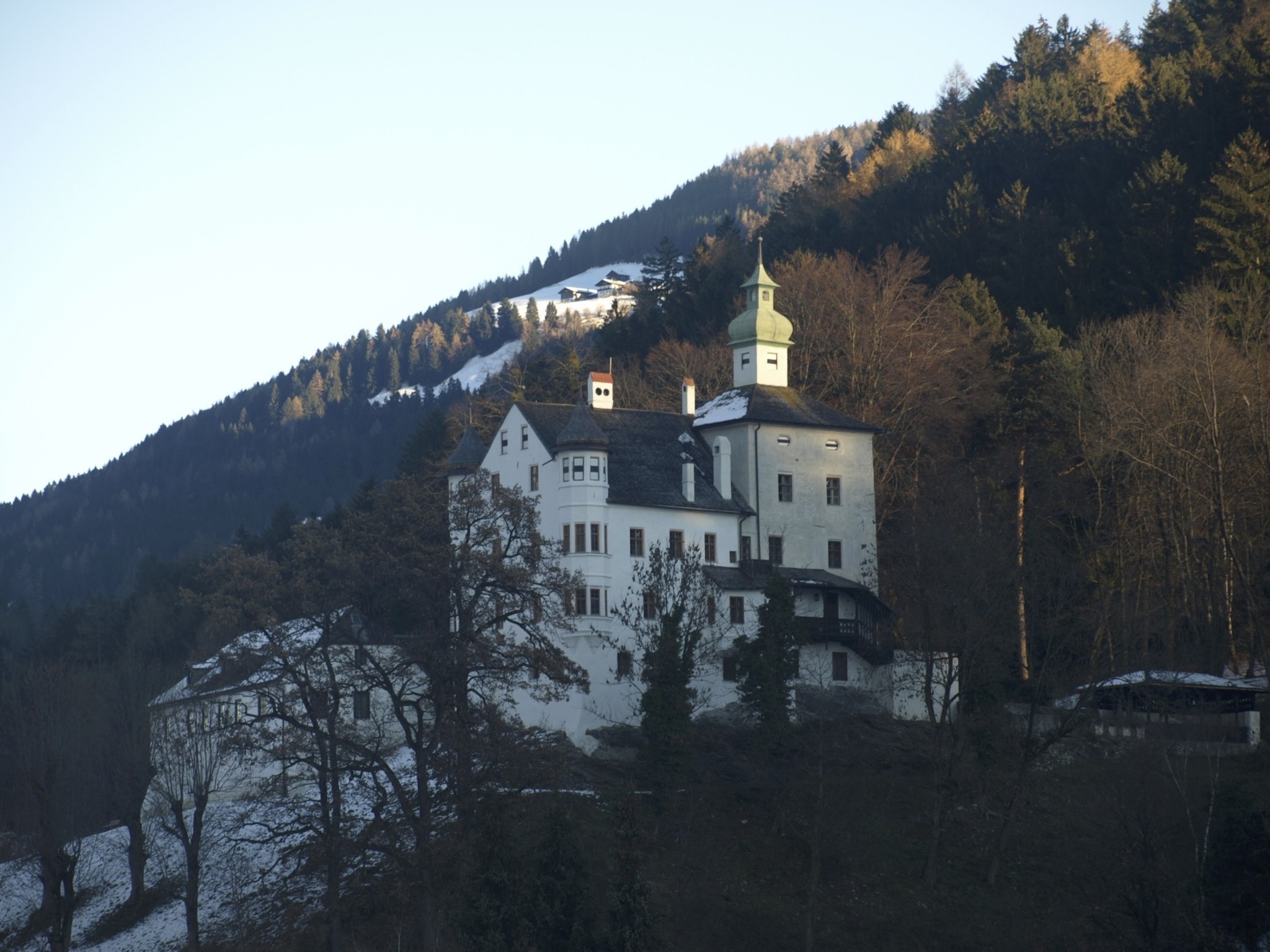 Schloss Aschach - Hall-Rum