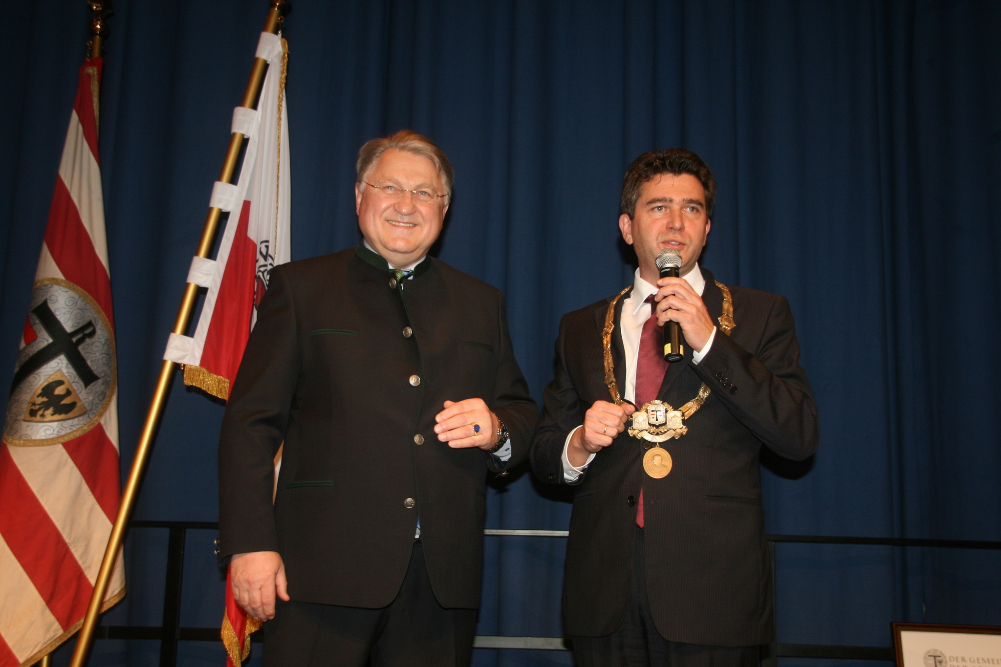 Franz Lasser trägt Ehrenring der Stadt - Tulln