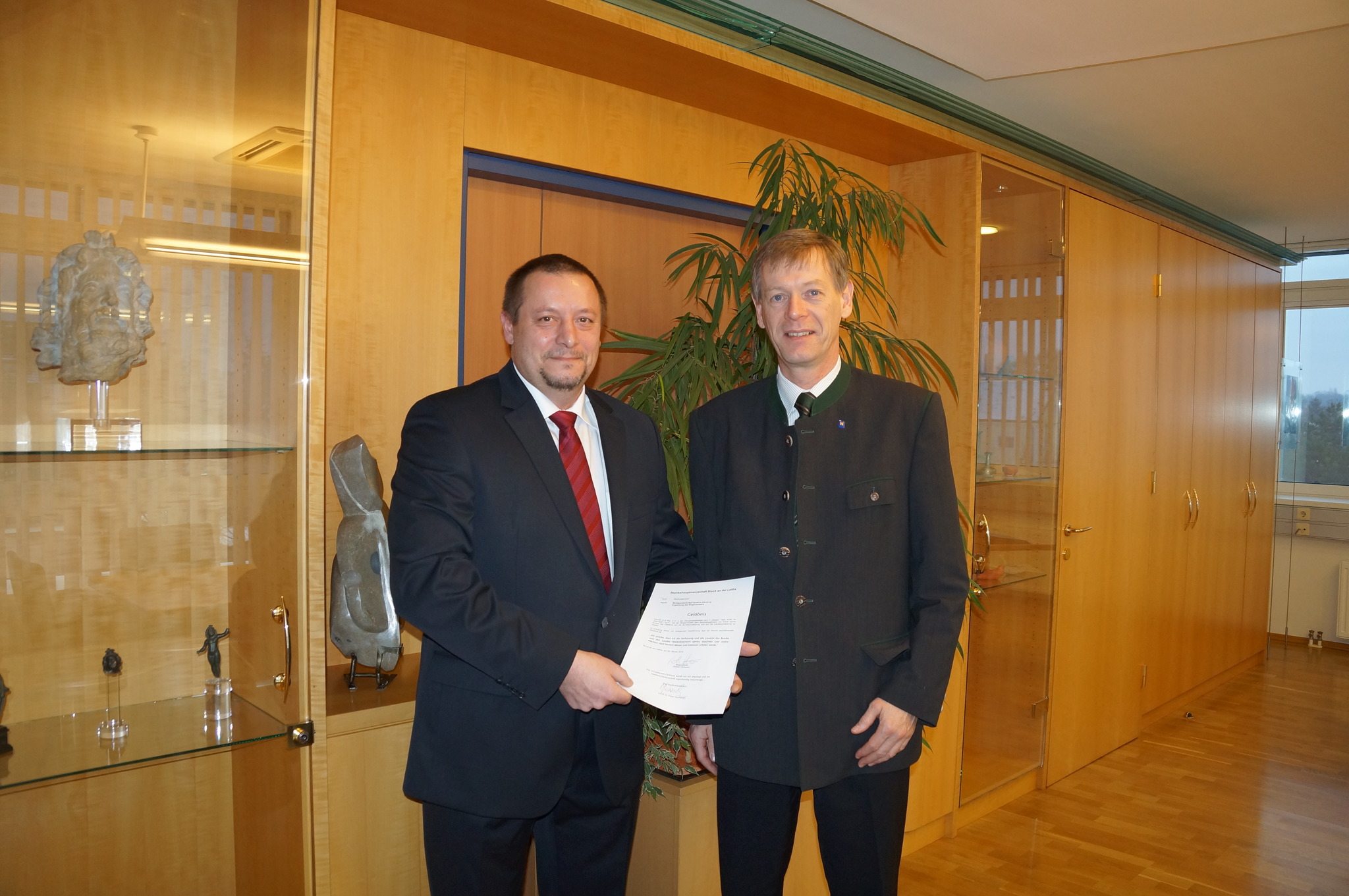 Robert Strasser ist neuer Bürgermeister von Bad Deutsch Altenburg ...