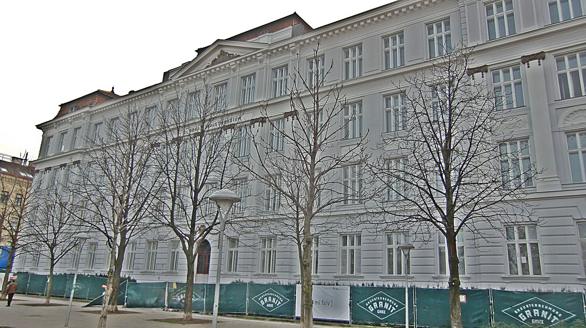 Bundesrealgymnasium Wien 16, Schuhmeierplatz - Ottakring