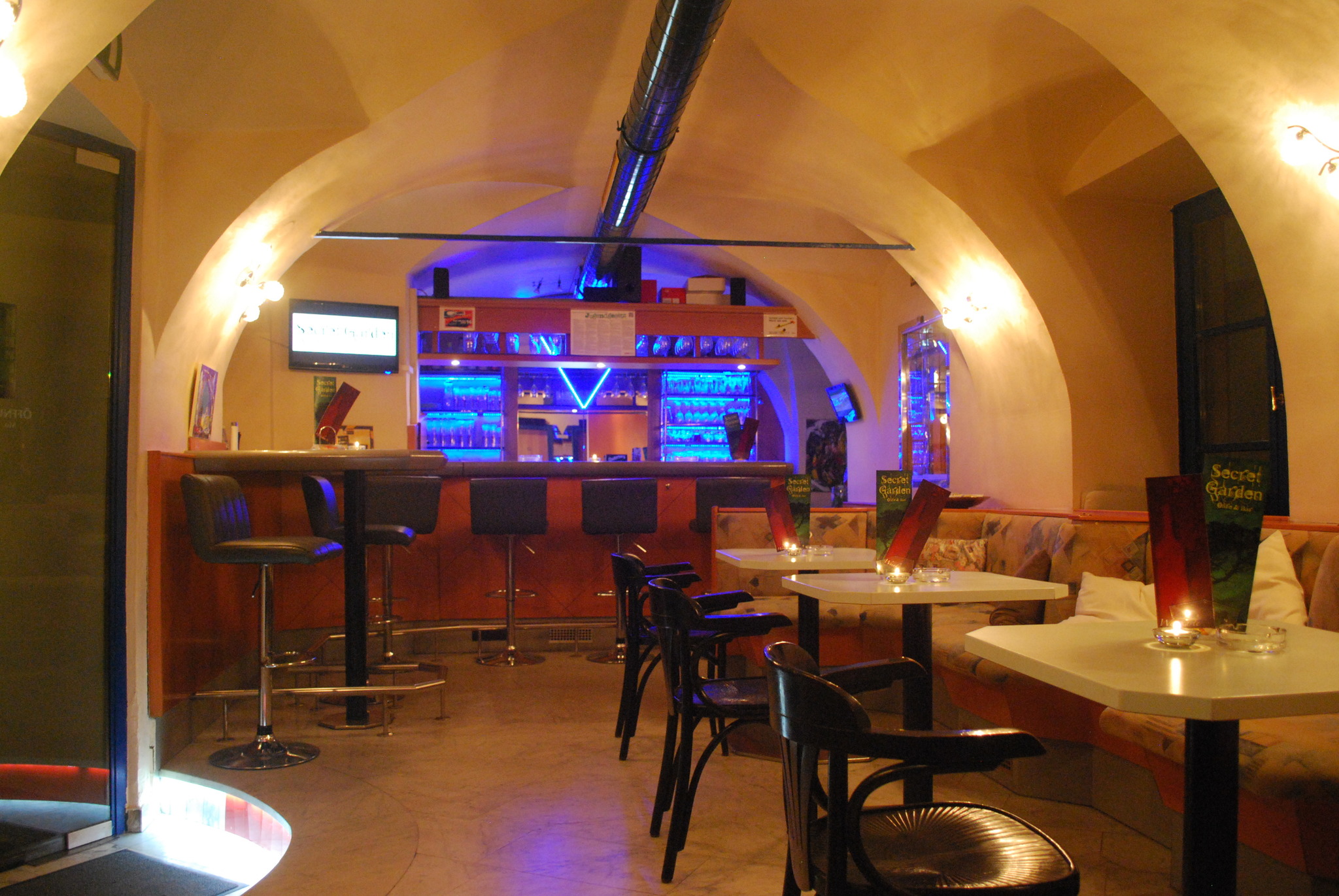 Ein neues Lokal hat eröffnet !!! Etwas versteckt doch im Herzen von ...