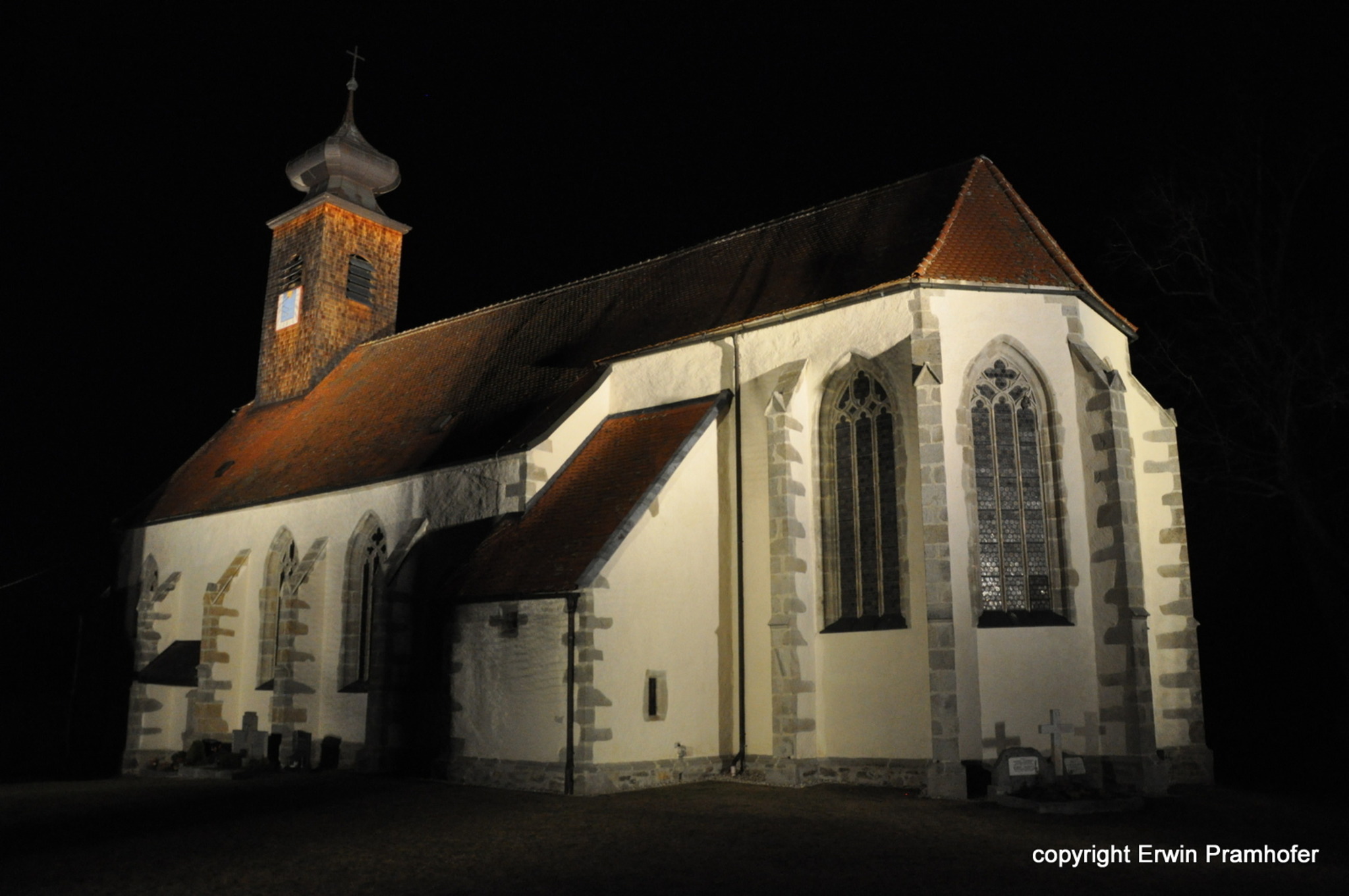 St. Peter Kirche beleuchtet - Freistadt