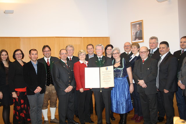 Hohe Auszeichnung für Kalsdorfs Bürgermeister a.D. - Graz-Umgebung