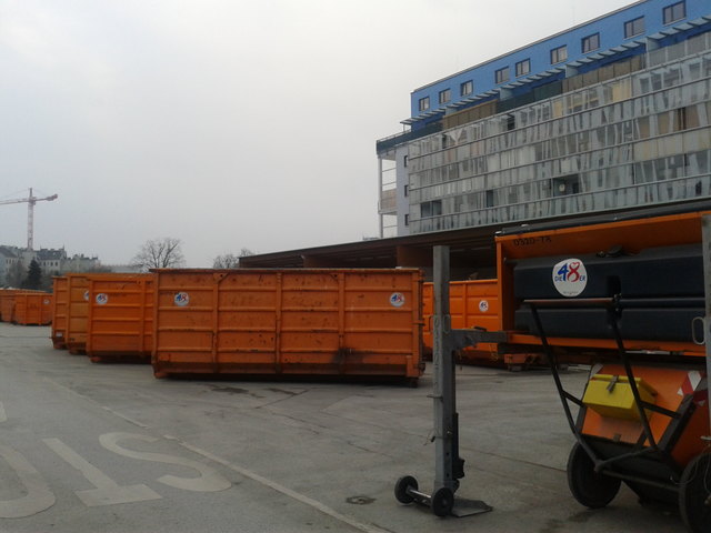 Mistplatz in der Sonnleithnergasse 30, Wien-10 Favoriten - Favoriten