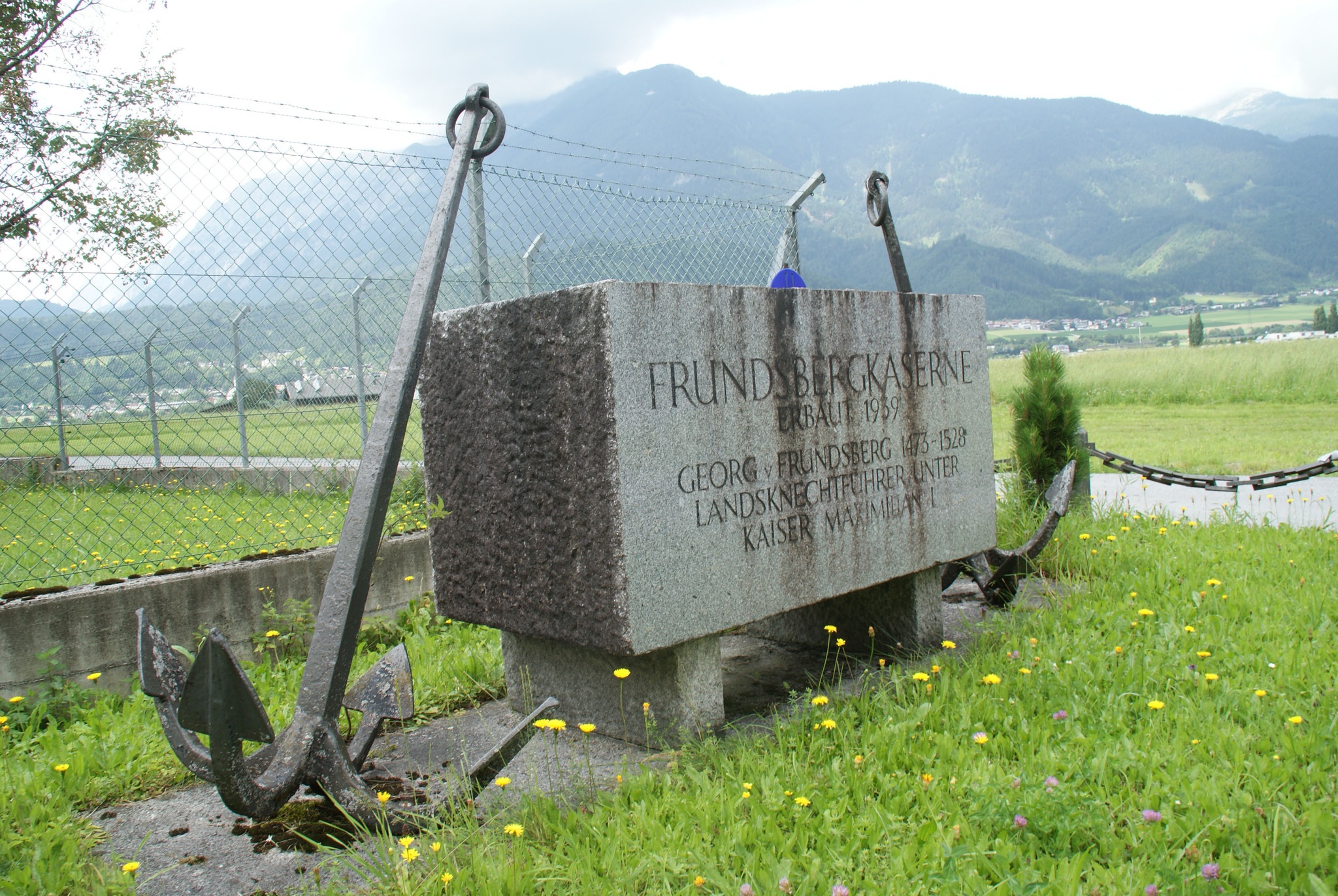 Habt Acht – was geht mit der Kaserne? - Schwaz