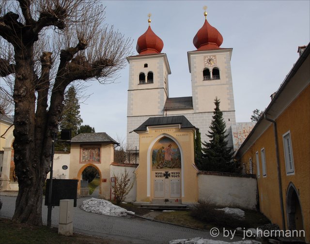Fastentuch in der Stiftskirche Millstatt - Spittal