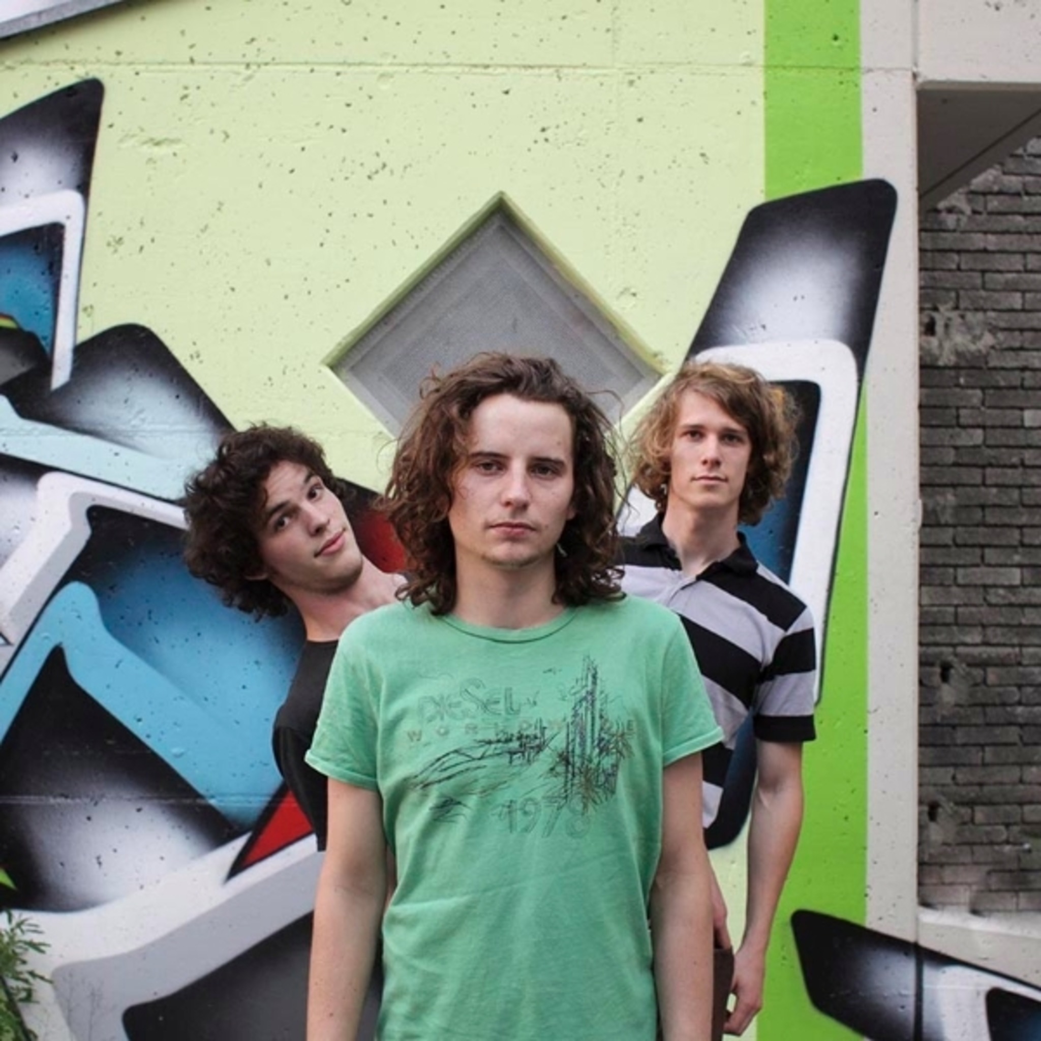 Rebel Musig / Mother's Cake - Kufstein