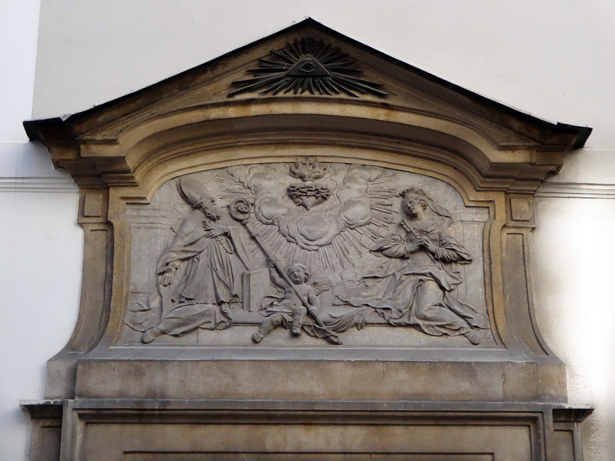 Relief und Statue - Rudolfsheim-Fünfhaus