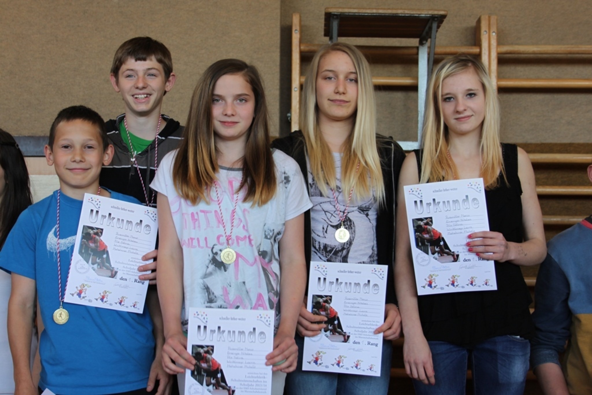 Leichtathletik-Meisterschaft in der Sportmittelschule Schubertviertel ...