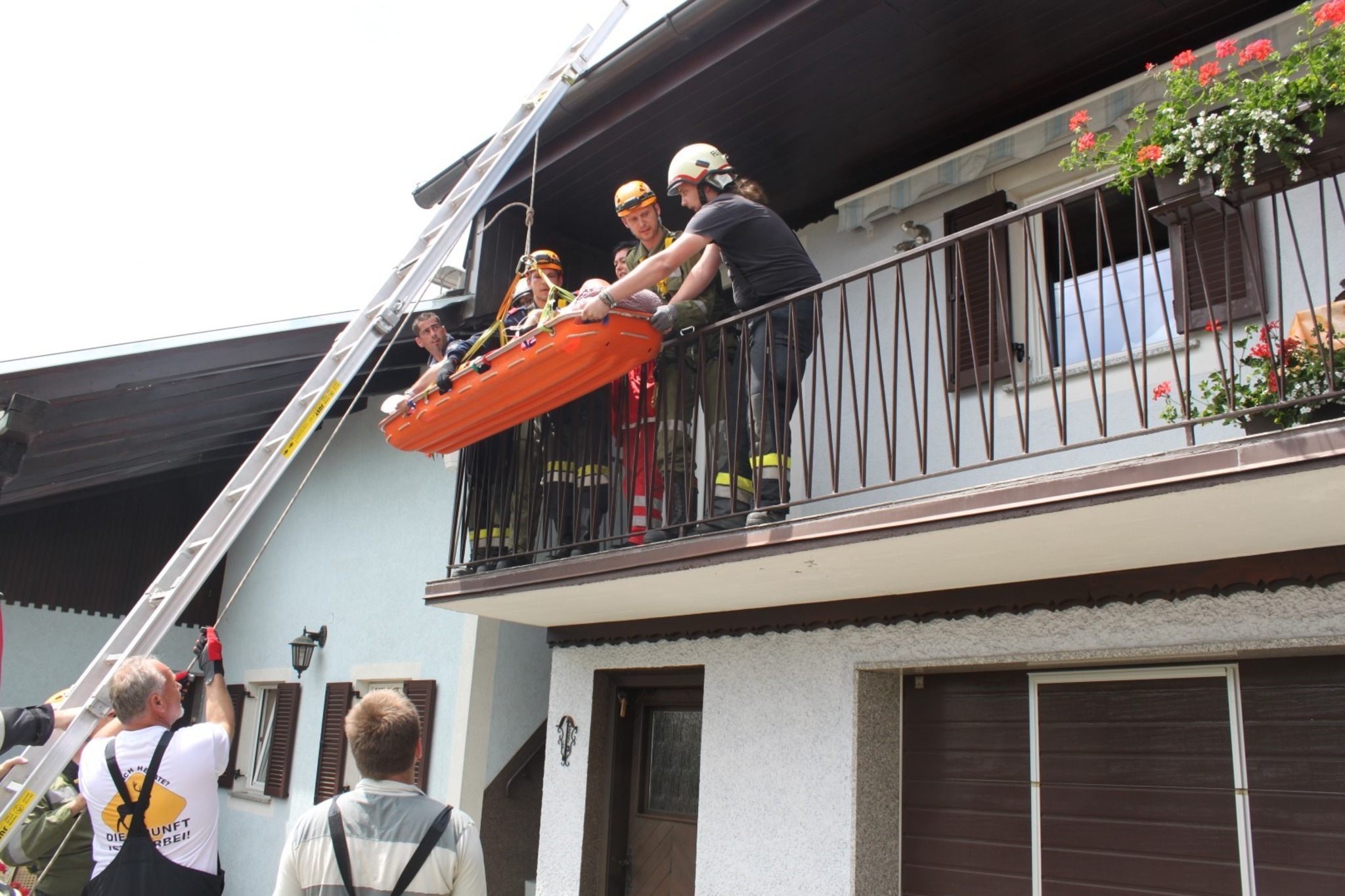Menschenrettung der Feuerwehren Deutschlandsberg und Frauental ...