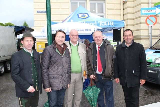 Landesrat Manfred Haimbuchner on Tour - Salzkammergut