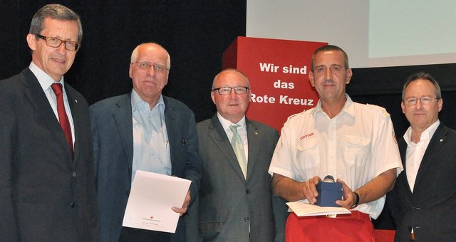 Rotkreuz-Bilanz 2013: Pro Tag 107 Einsätze - Vöcklabruck