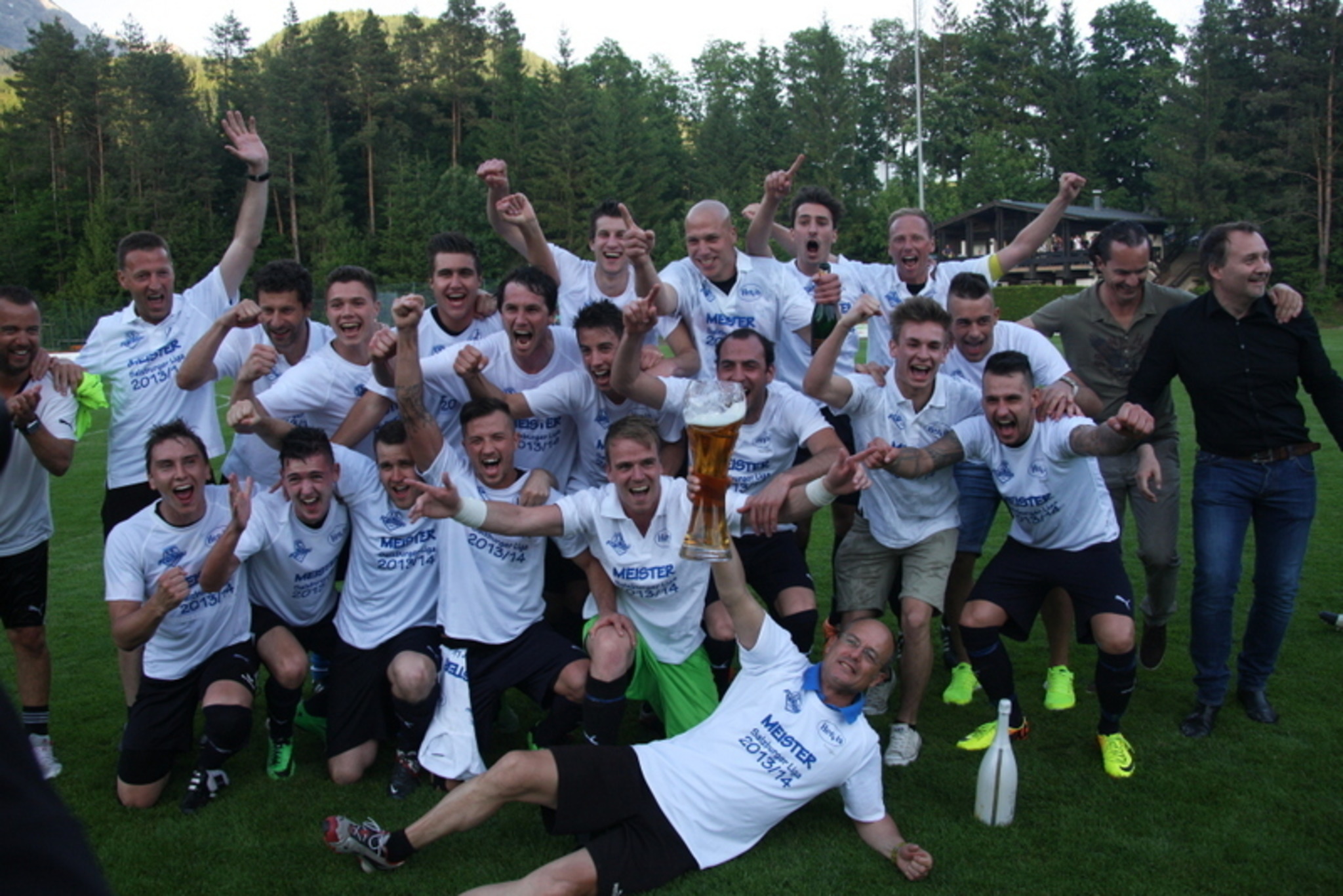 Fußball: FC Pinzgau Saalfelden ist Meister der Salzburger Liga - Pinzgau