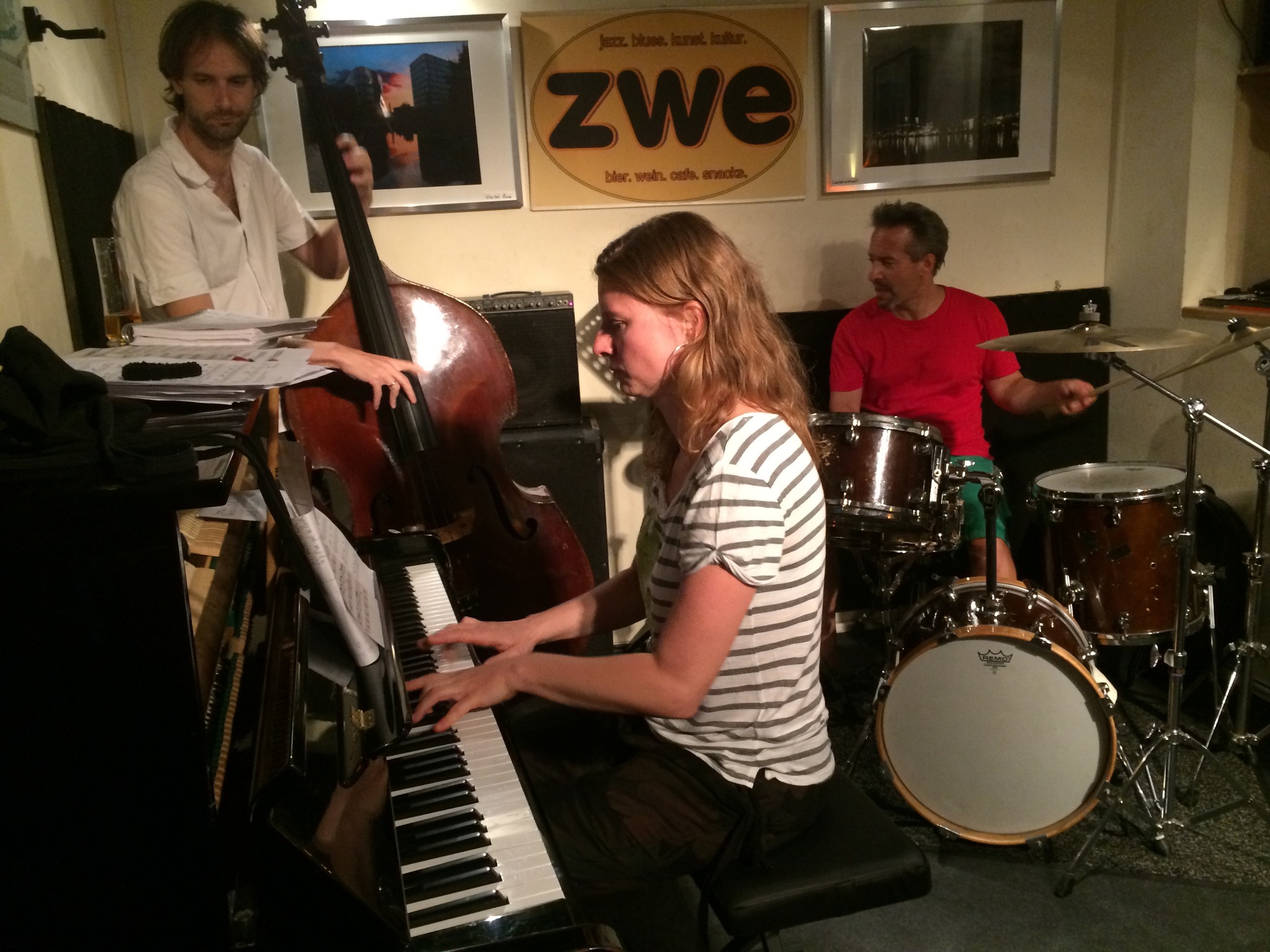 Jetzt im ZWE ... Sommersession mit Robert Castelli - Innere Stadt