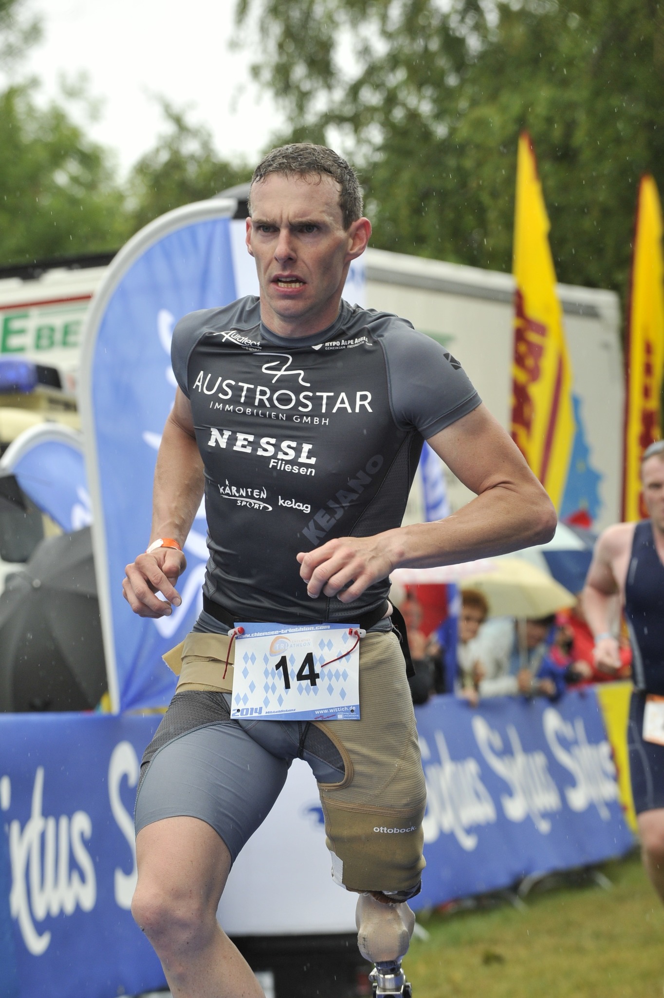 Troger trotz Reifenplatzer beim Weltcup auf zweiten Platz - Spittal