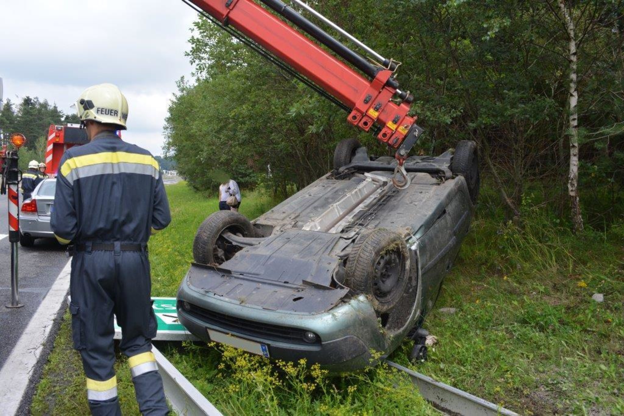 Crash auf der A2 vor Zöbern: 4 Kilometer Stau - Neunkirchen