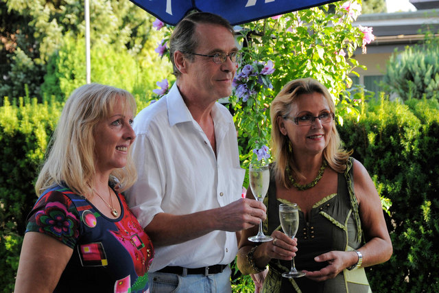 "BEZIEHUNGEN" mit Berend SCHABUS im Cafe HELGA - Klagenfurt