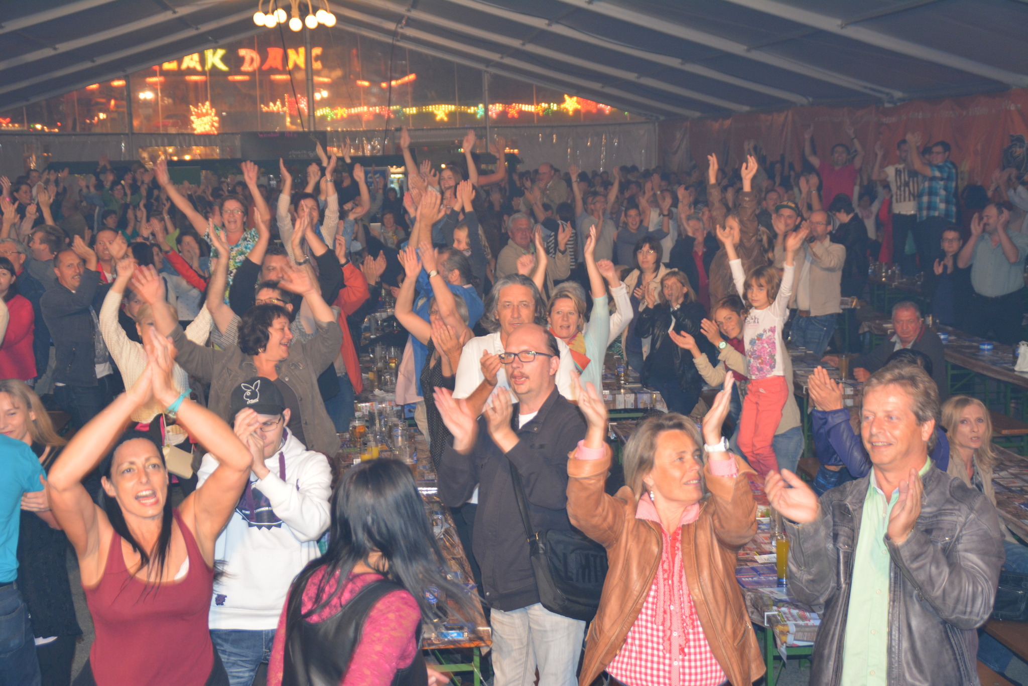 Die Lauser sorgten für Stimmung im Festzelt - Güssing