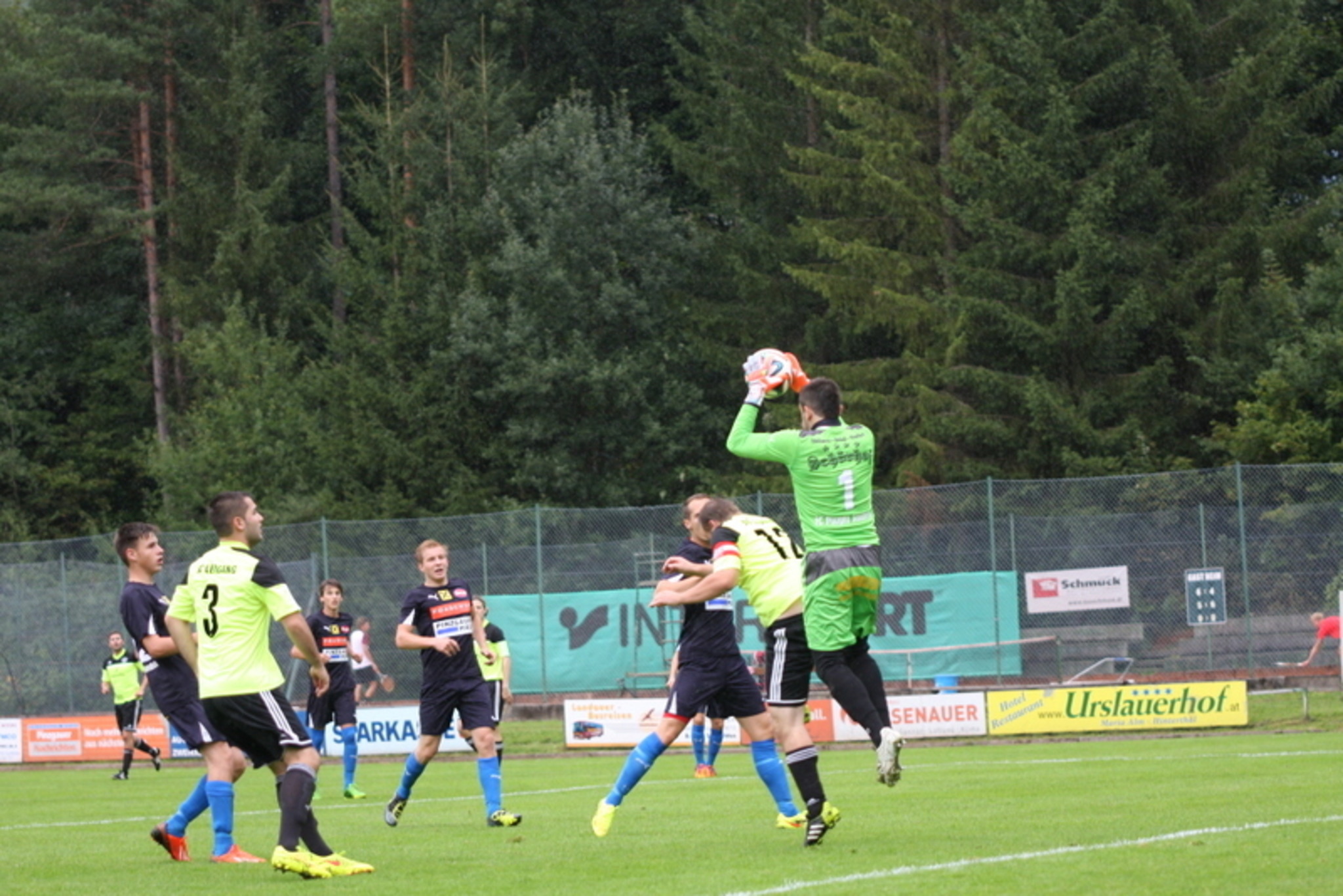 Fußball: FC Pinzgau Juniors holen ersten Sieg in dieser Saison - Pinzgau