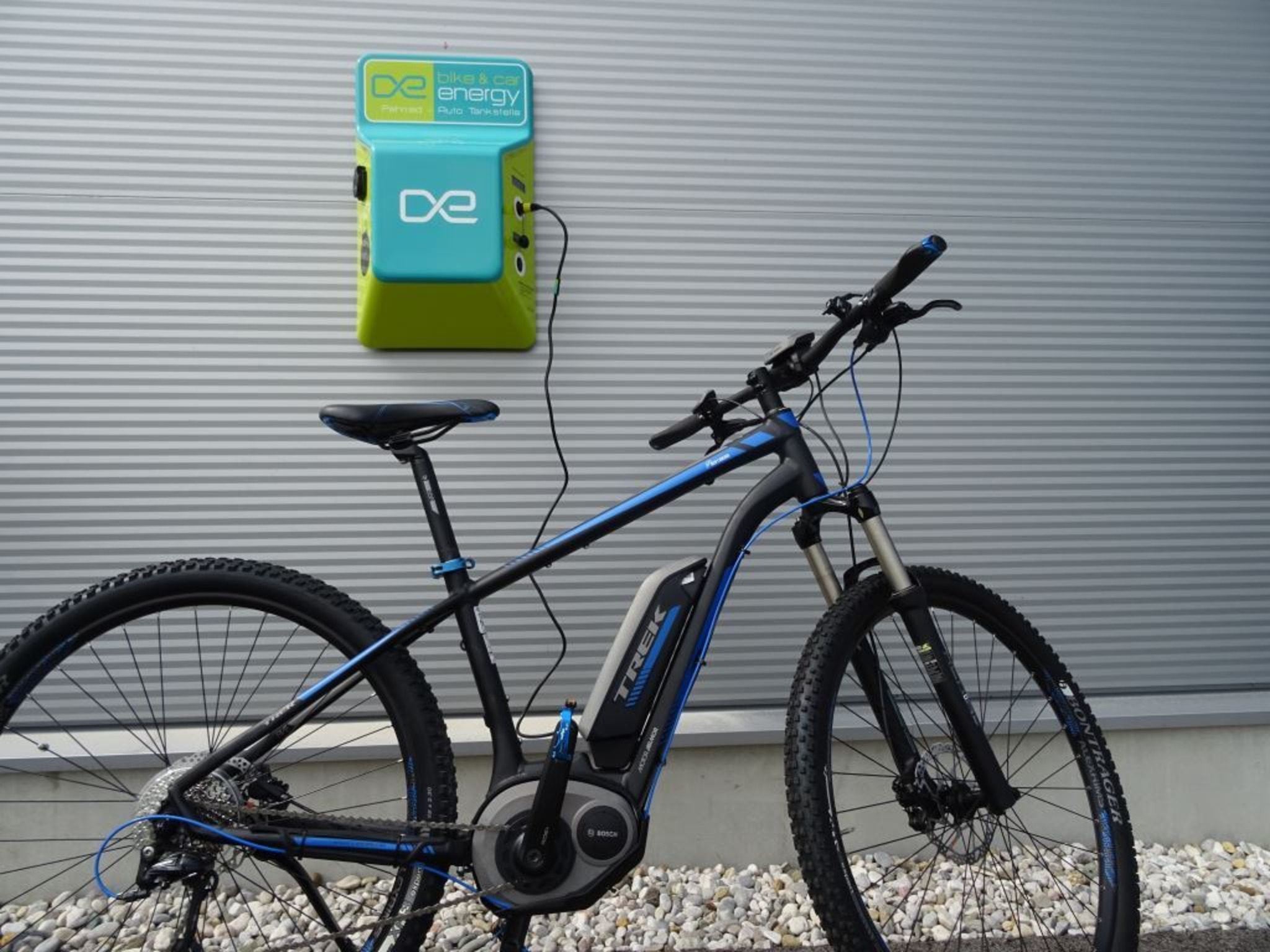 Anstecken, aufladen, weiterfahren - Tennengau