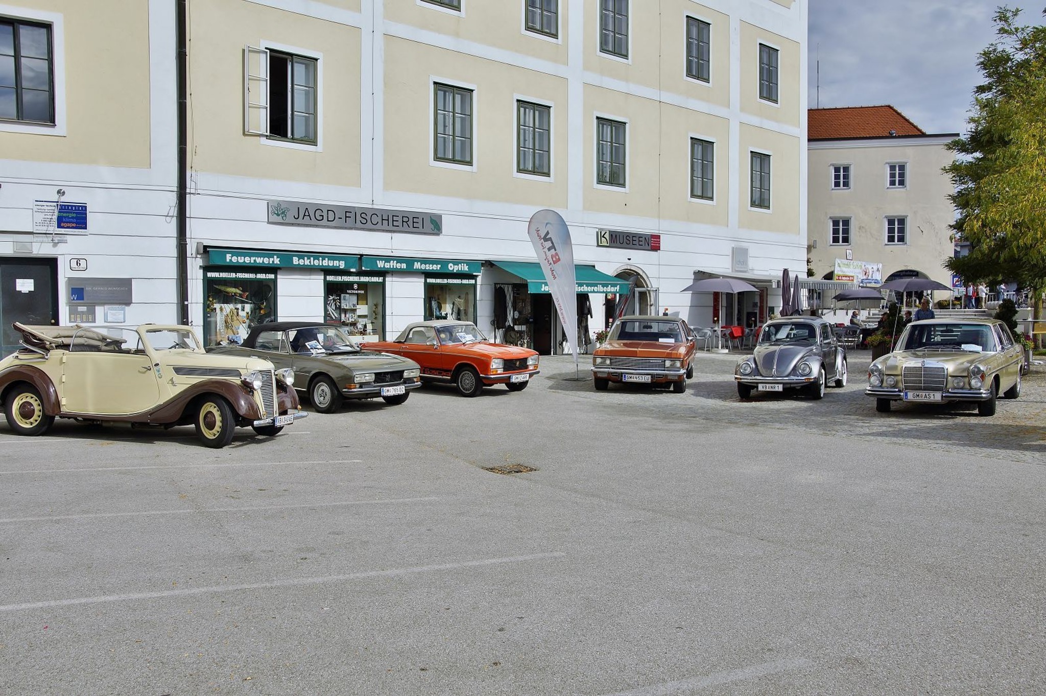 "Gemma Auto schau`n in Gmunden?" - Salzkammergut