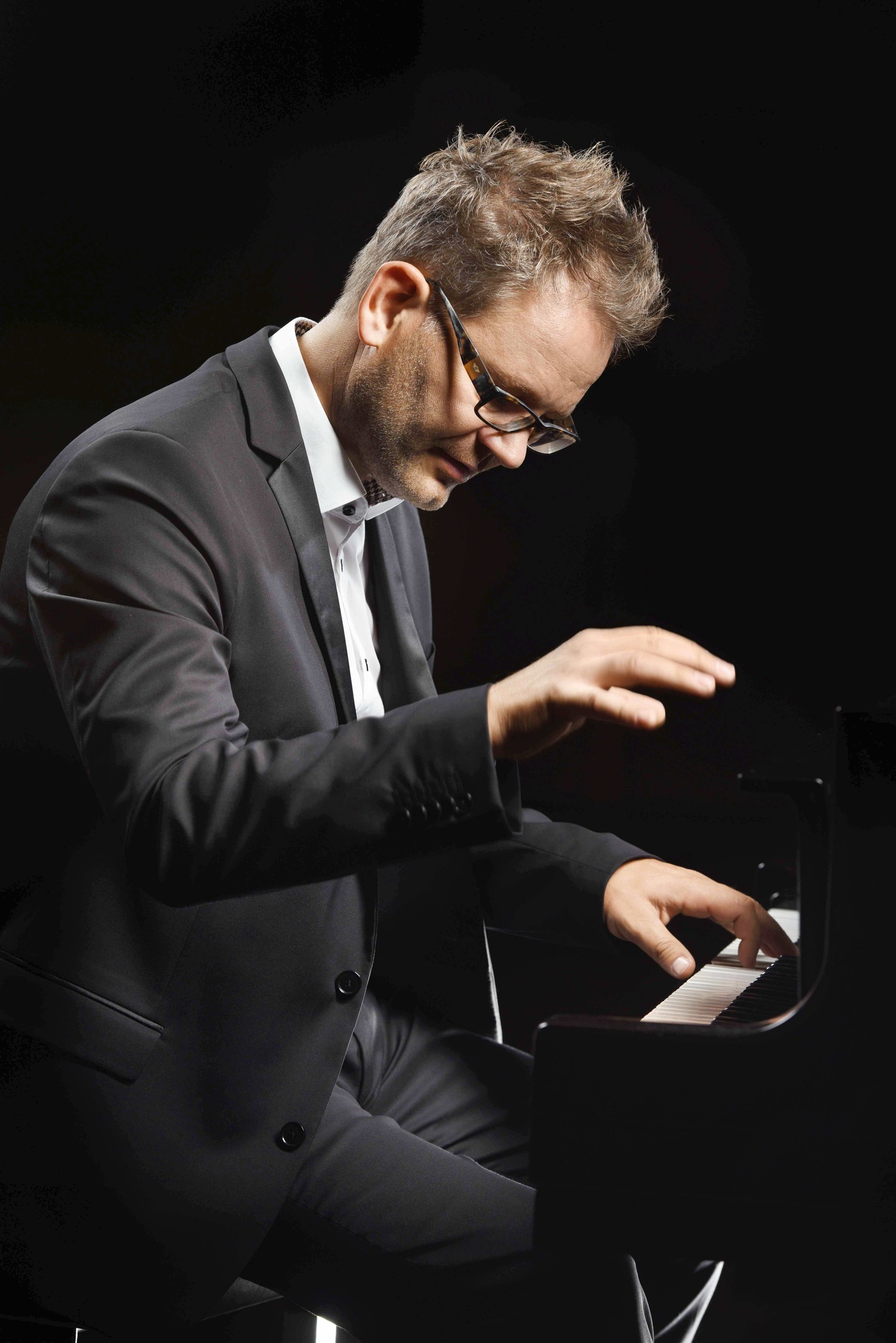 Multimediales Open-Air mit Hans Peter Gratz - Linz-Land