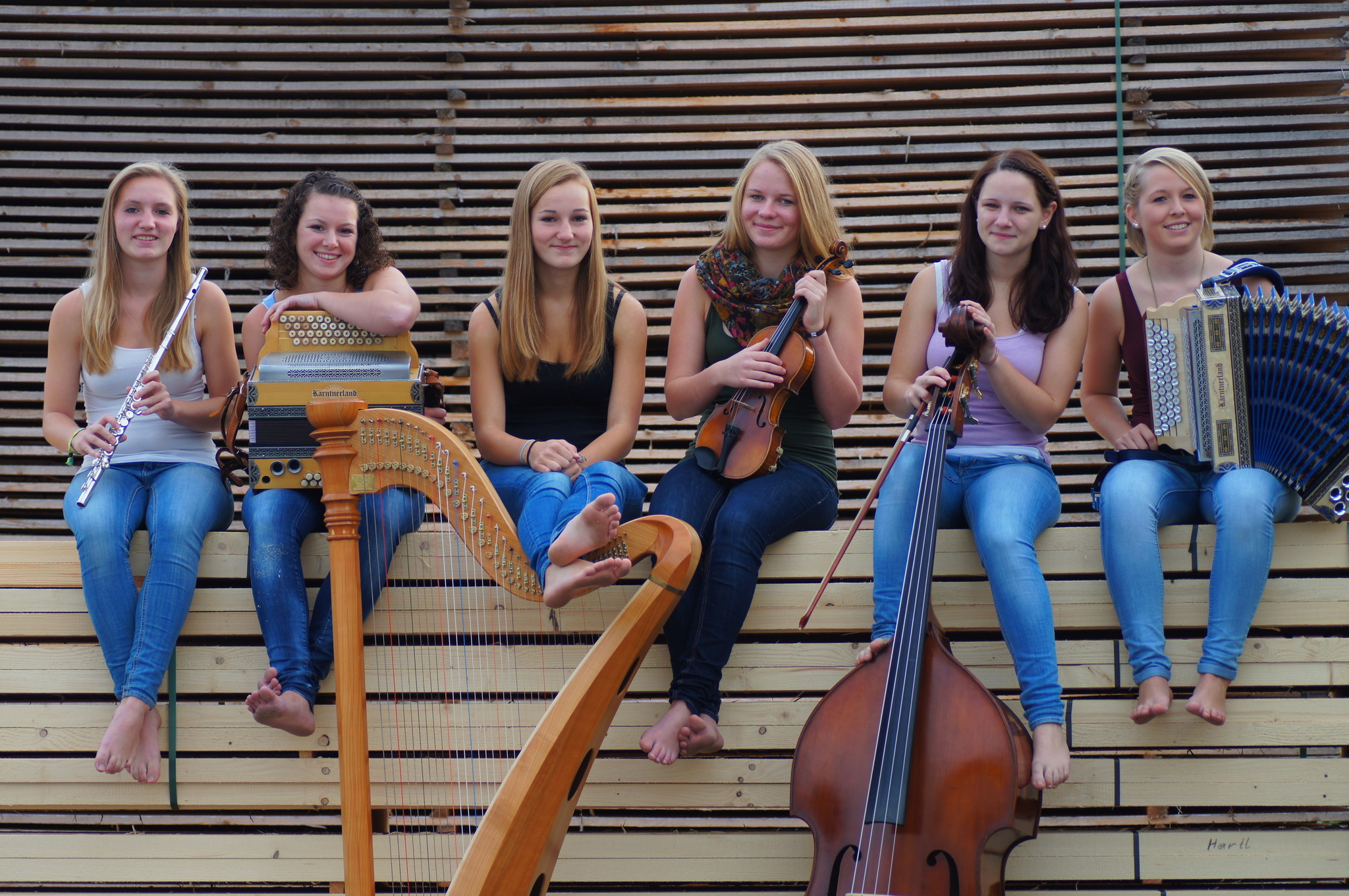 Jung, frech und barfuß - Kirchdorf