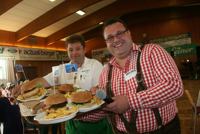 Heiße Bullenburger und scharfe Dosenschüsse - Tulln