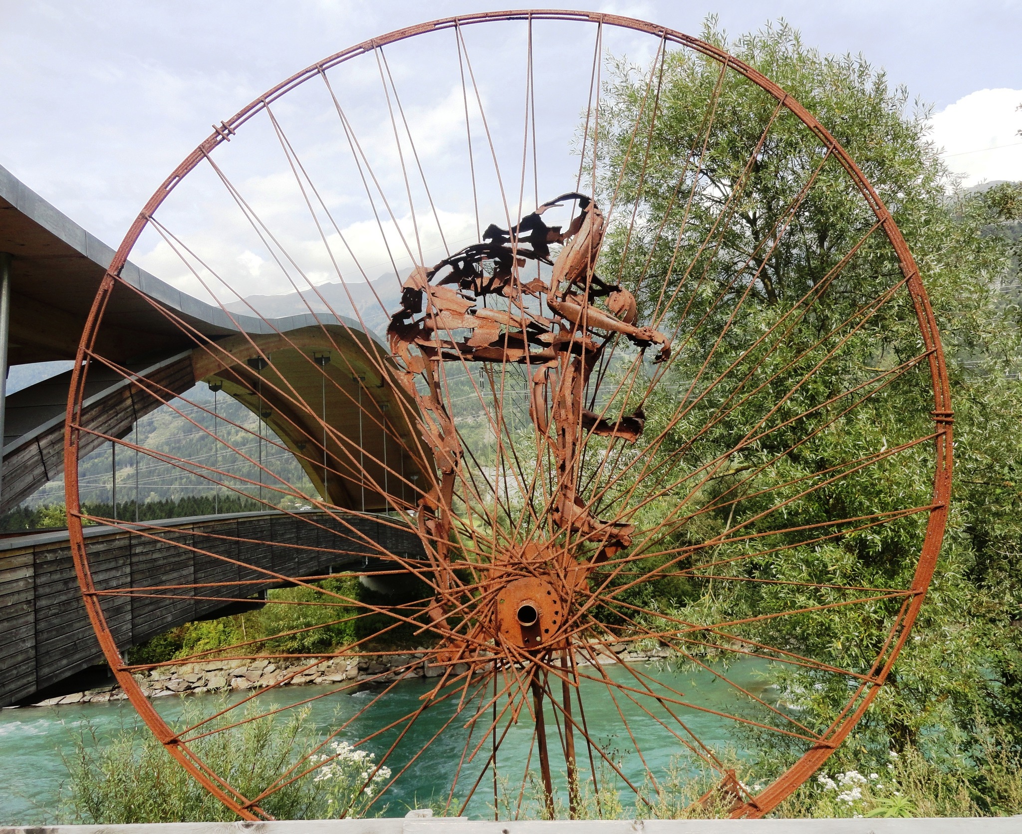 Herbst-Radeln - aufsitzen und los geht's - Villach Land