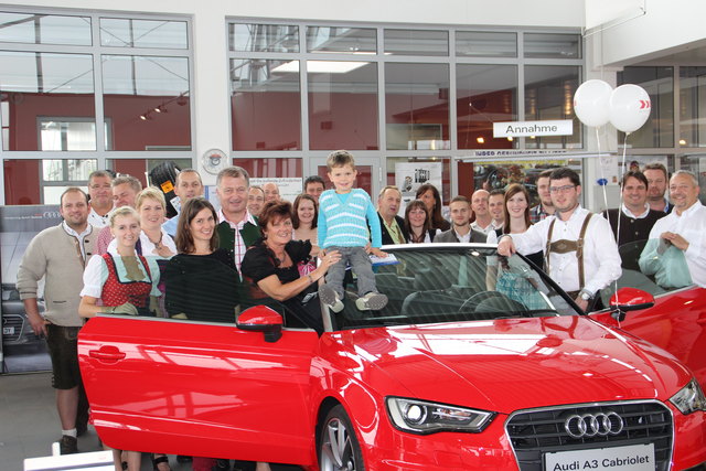 Blinder Bergsteiger im Autohaus Ortner - Perg