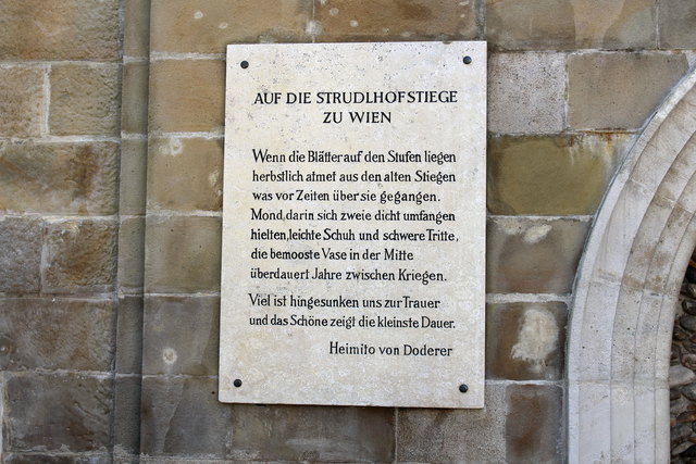 Pilgerstätte von Literaturliebhabern. In „Die Strudlhofstiege oder ...