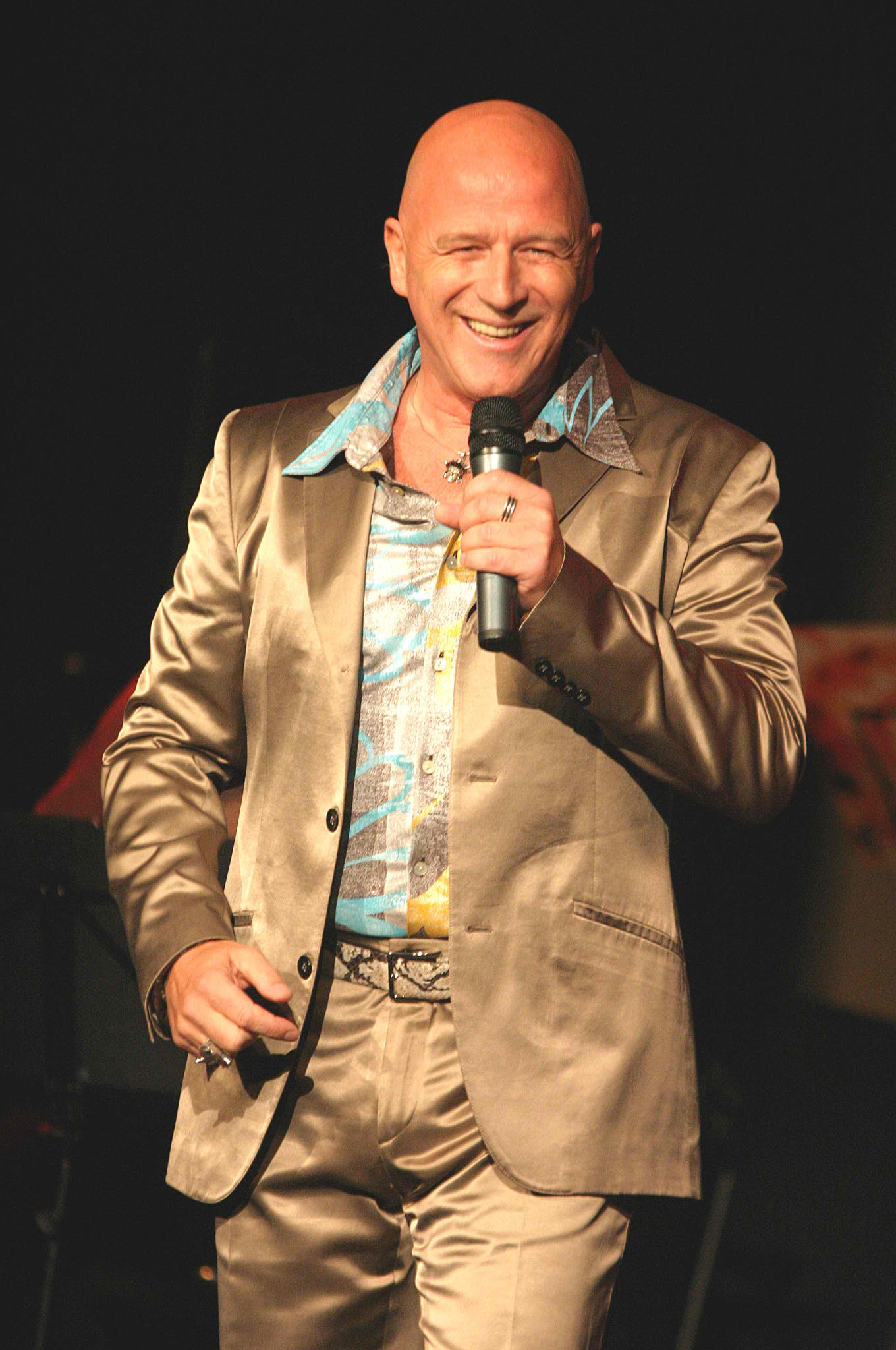 Alexander Goebel & Band mit neuer Show in Steyr - Steyr & Steyr Land