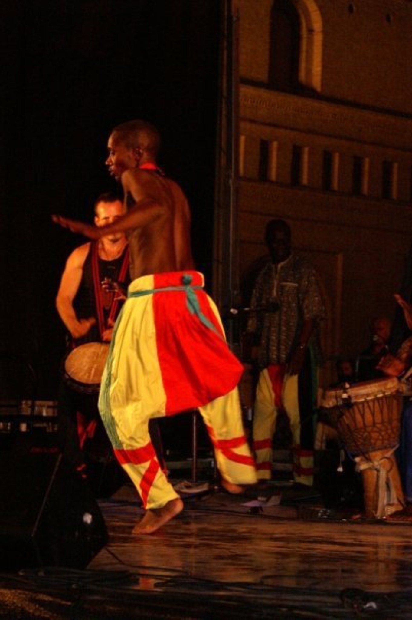 Workshop: Afrotanz mit Bamba Sow - Steyr & Steyr Land